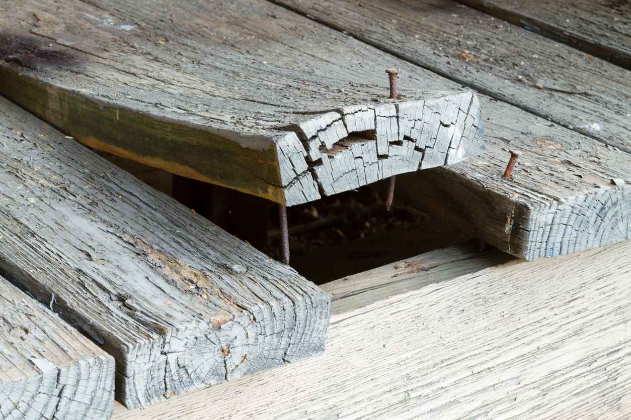 Common Signs Your Deck Needs Repair - LANDMARK EXTERIORS